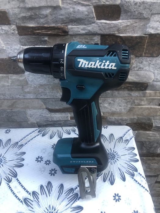 Акумулаторен безчетков винтоверт Makita 18v с. Руен • OLX.bg