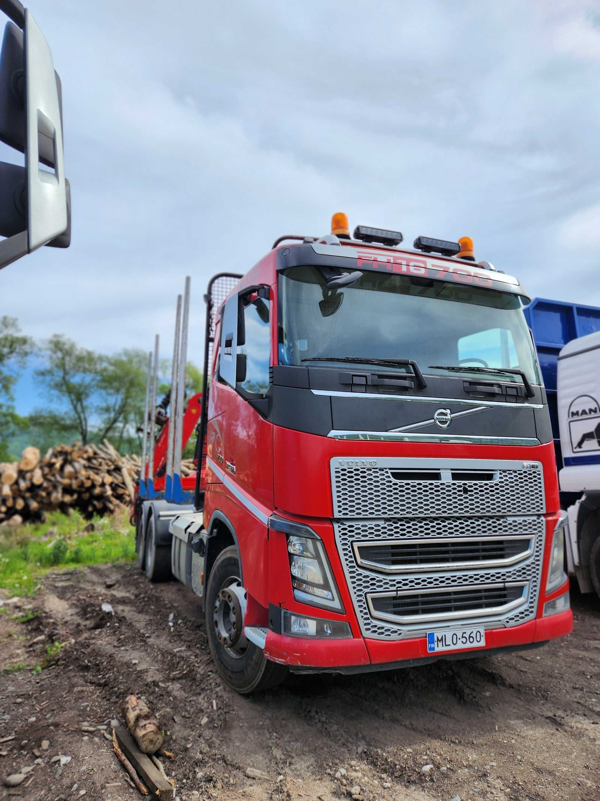 Camion forestier transport lemn, busteni Volvo FH 16 700 Leordina • OLX.ro Camion forestier transport lemn, busteni Volvo FH 16 700 Leordina • OLX.ro