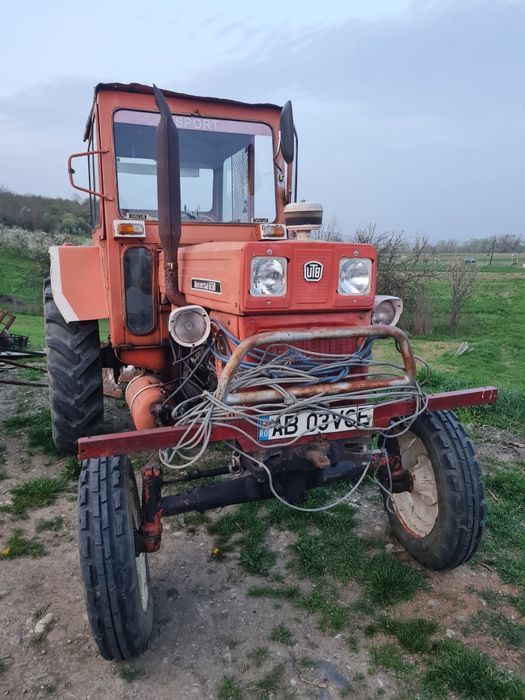 Tractor u650.din 1988 Geoagiu • OLX.ro