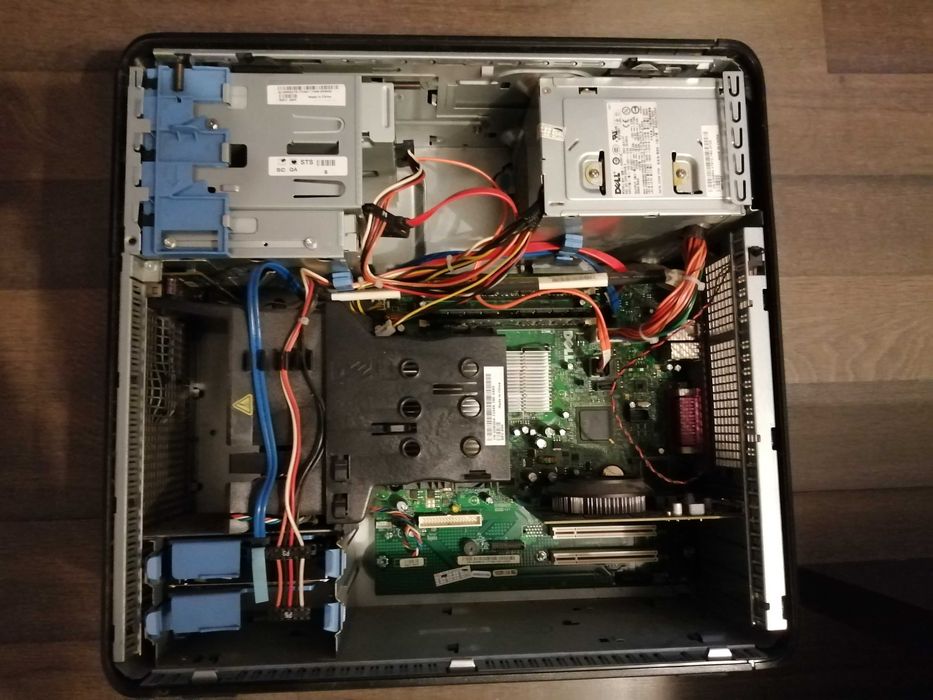 Calculator complet Dell OPTIPLEX 755 + monitor HD 16" Acer X163W ...