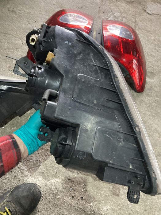 Фарове за Шавролет Каптива гр. Дупница • OLX.bg