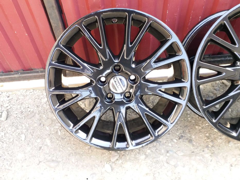 Jante R17 VOLVO C30 S40 V50 S60 V70 S80 Xc70 Xc60 V60 Orpheus Black ...