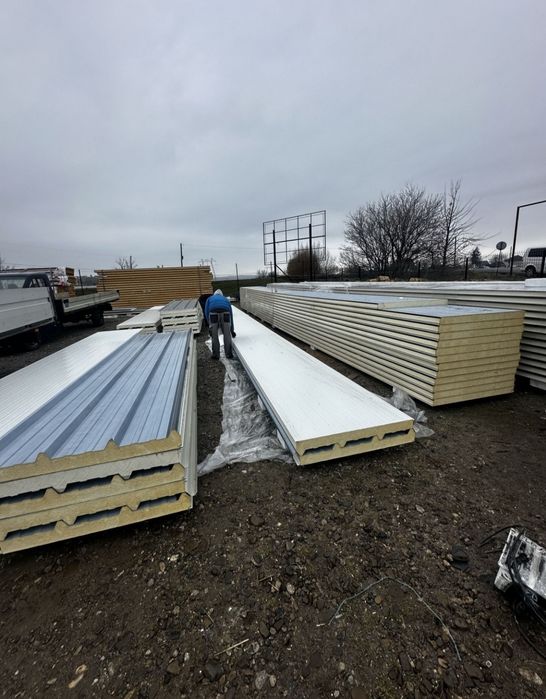 Depozit Panouri Sandwich Stoc Panouri Bistrita Panou acoper Bacau • OLX.ro