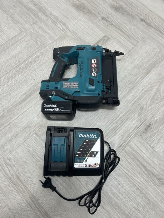 Makita DBN 500 pistol de cuie finisaj Craiova • OLX.ro