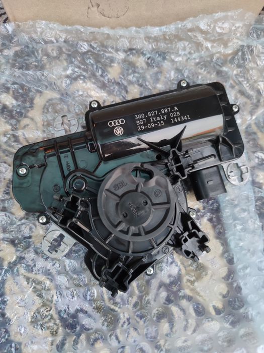 Машинка за задна чистачка на Passat B8 3G0.827.887.A гр. Ямбол ...