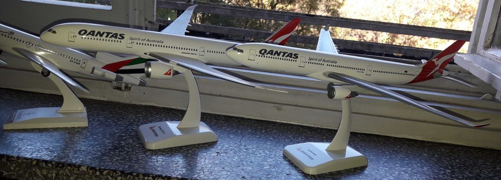 Avion / Aeronava civila aeromodel Airbus 330 si Boeing 787 scara 1/200 ...