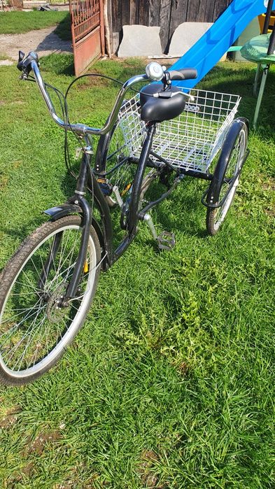 Bicicleta adulti cu 3 roti Targu Lapus • OLX.ro
