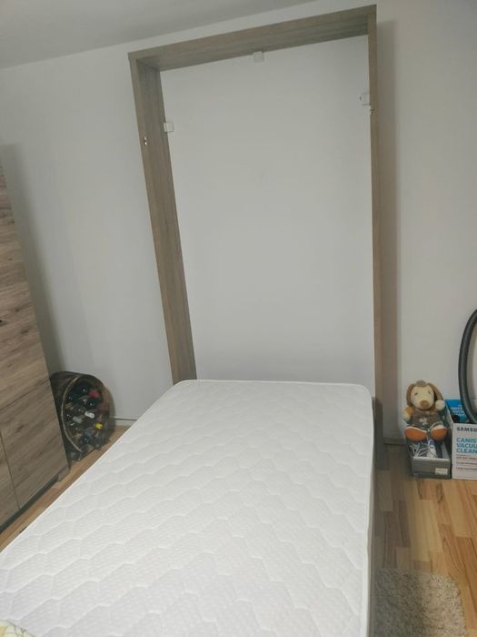 Pat rabatabil pe perete 1 persoana Bocsa • OLX.ro