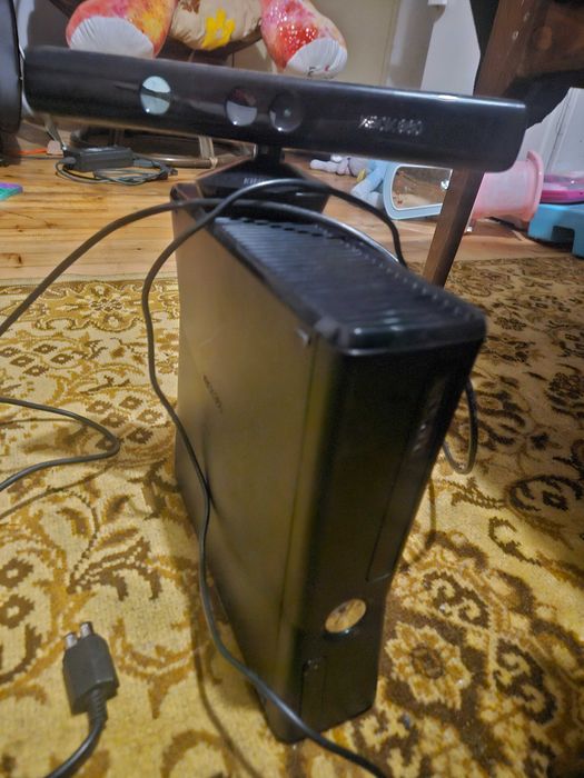 Xbox 360 пълен комплект БЕЗ БАРТЕРИ! гр. Севлиево • OLX.bg