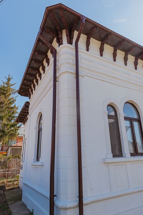 Vand casa Focsani, zona centrala Focsani • OLX.ro