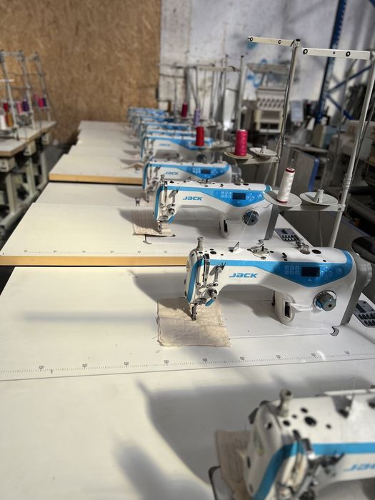 Mașina de cusut liniara automata JACK A4 Ploiesti • OLX.ro