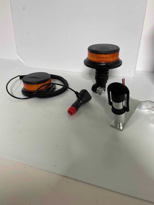 Far girofar tractor utilaje macara camioane lumini placuta LED stalp ...