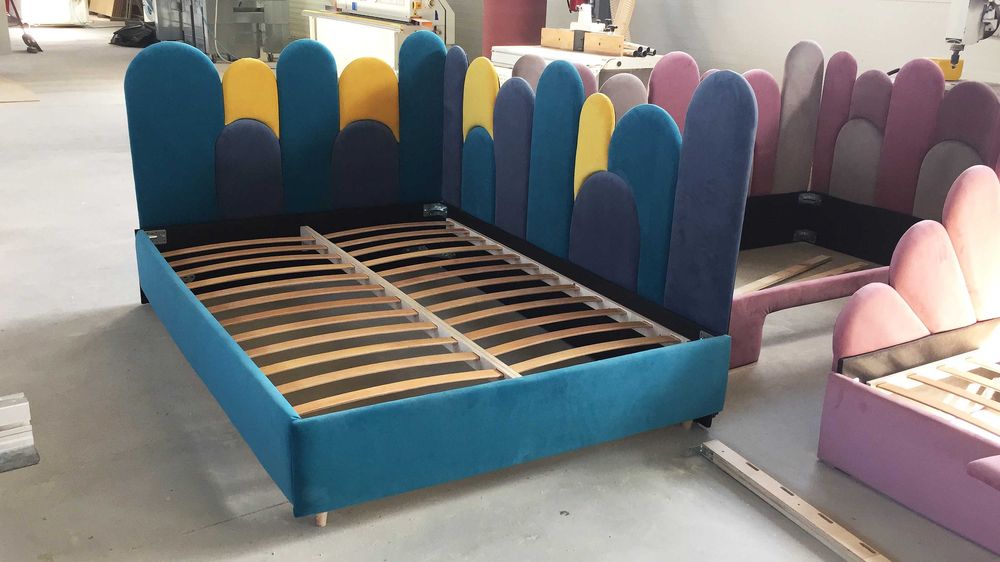 Pat tapitat copii pe colt Calarasi • OLX.ro