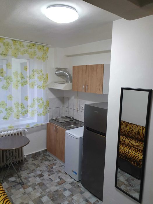 PF dau in chirie gars confort 3, cart Gheorgheni, baie proprie, 11 mp Cluj-Napoca • OLX.ro