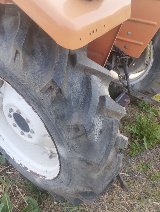 Vind tractor fiat 445 Petrindu • OLX.ro