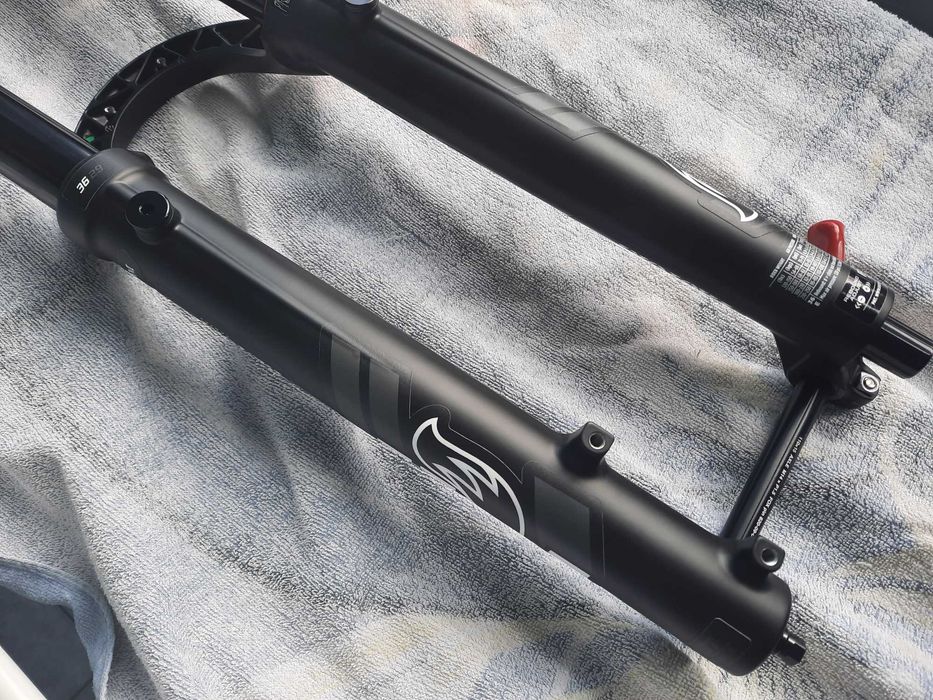 Furca FOX NOUA 29 27.5+ 36 160mm 15x110 e-bike performance tapered Iasi ...