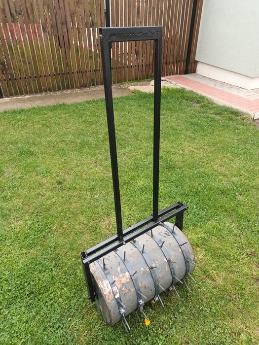 Tambur tavalug îndreptat aerat gazon + nivelator gazon + scarificator ...