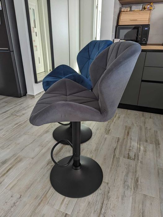 Set 4 scaune + masa extensibila Cluj-Napoca • OLX.ro