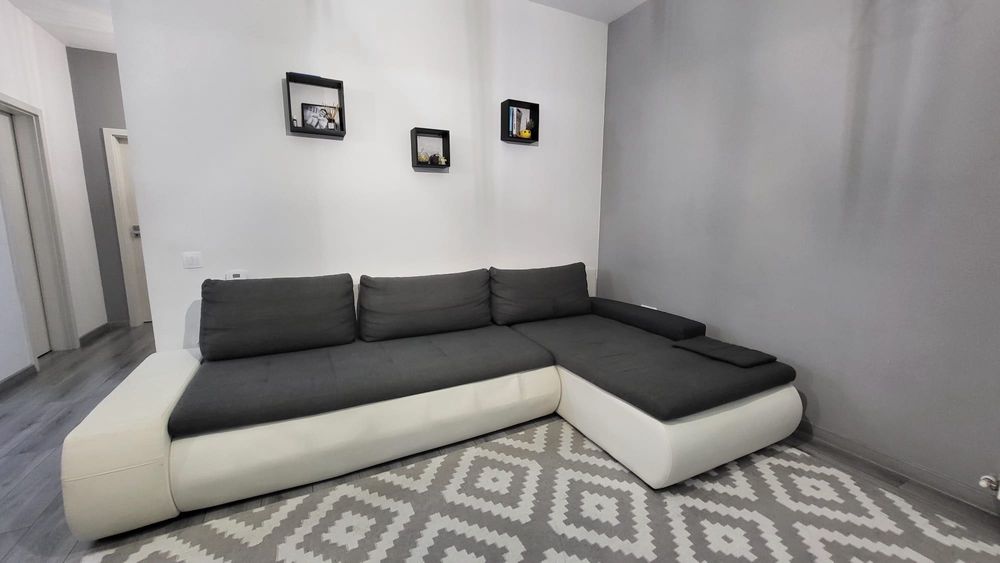 Coltar stofa extensibil cu lada depozitare la mare căutare! Sibiu • OLX.ro