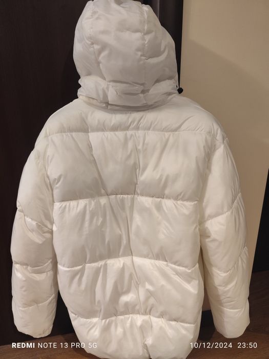 Vand geaca de iarna H&M, alba, mar S, impermeabila Bucuresti Sectorul 5 ...