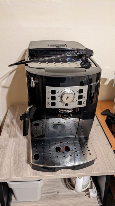 Expresor de cafea DeLonghi Timisoara • OLX.ro