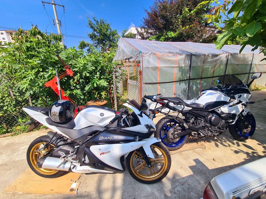 Motocicleta yamaha yzf r125 Ramnicu Valcea • OLX.ro