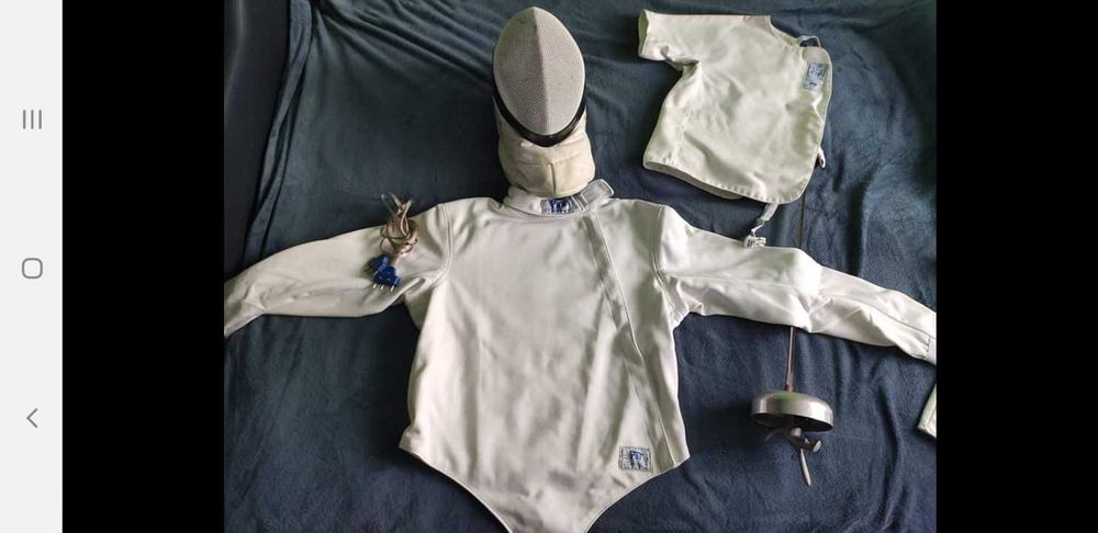 Ecipament total scrima pbt Sacueni • OLX.ro