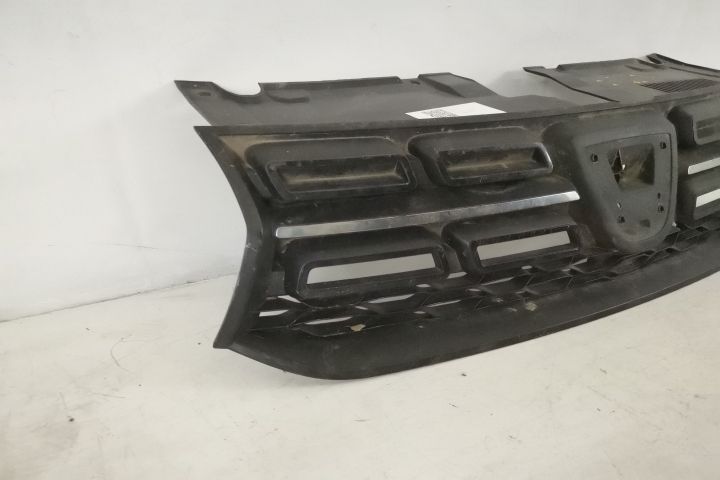 Grila Centrala Originala In Stare Buna Dacia Logan 2 [facelift] 2017 Bucuresti Sectorul 6 • OLX.ro