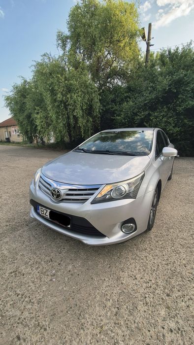 Toyota avensis T27 Buzau • OLX.ro