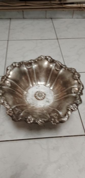 Obiecte din argint sau placate Valea Adanca • OLX.ro