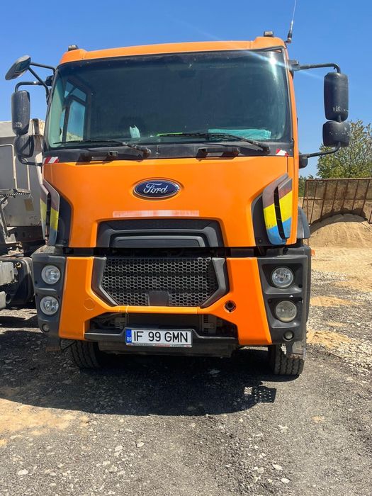 Vand autobasculanta 8x4 Voluntari • OLX.ro