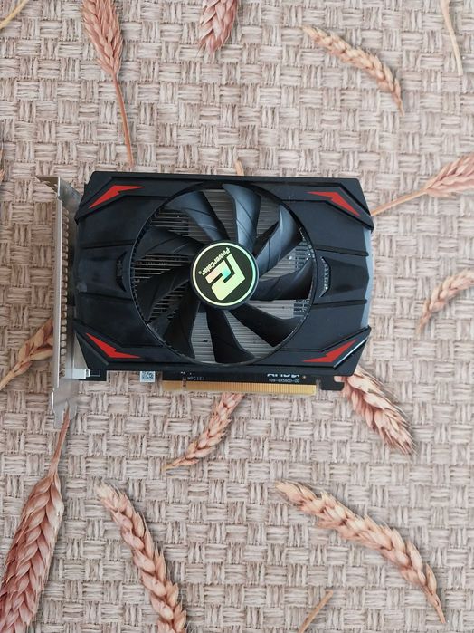 RX 550 4GB Powercolor гр. Добрич Балик • OLX.bg