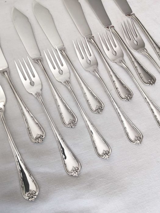 Tacamuri argint masiv 800 din anii 1900 Craiova • OLX.ro