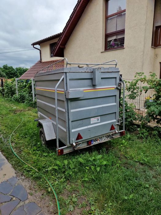 Remorca inchisa 750kg. Baia Mare • OLX.ro
