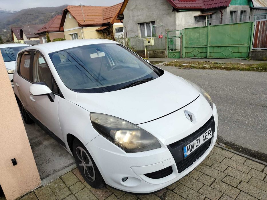 Vand Renault Scenic III,2011,1.5tdci Baia Mare • OLX.ro