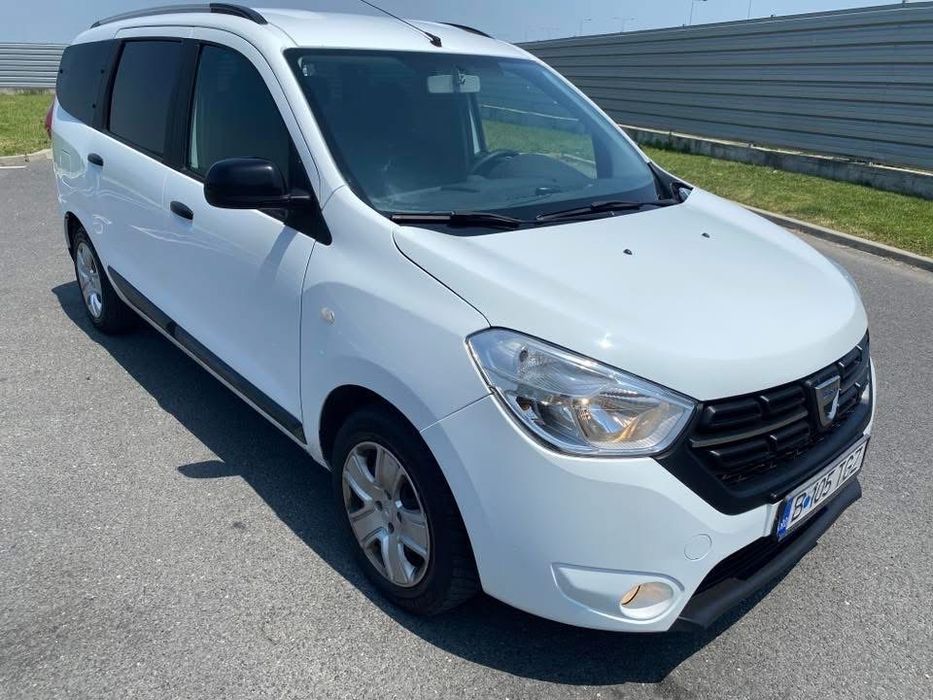 Dacia Lodgy 1.5 dci Diesel 2020 7-locuri AC Pilot Man6+1 4950-euro Bucuresti Sectorul 2 • OLX.ro