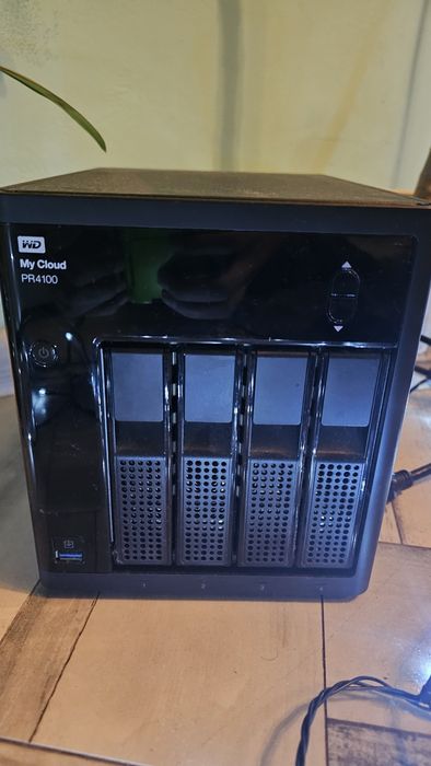 Мрежов сървър / server NAS Western Digital My Cloud PR4100 гр. София Редута • OLX.bg