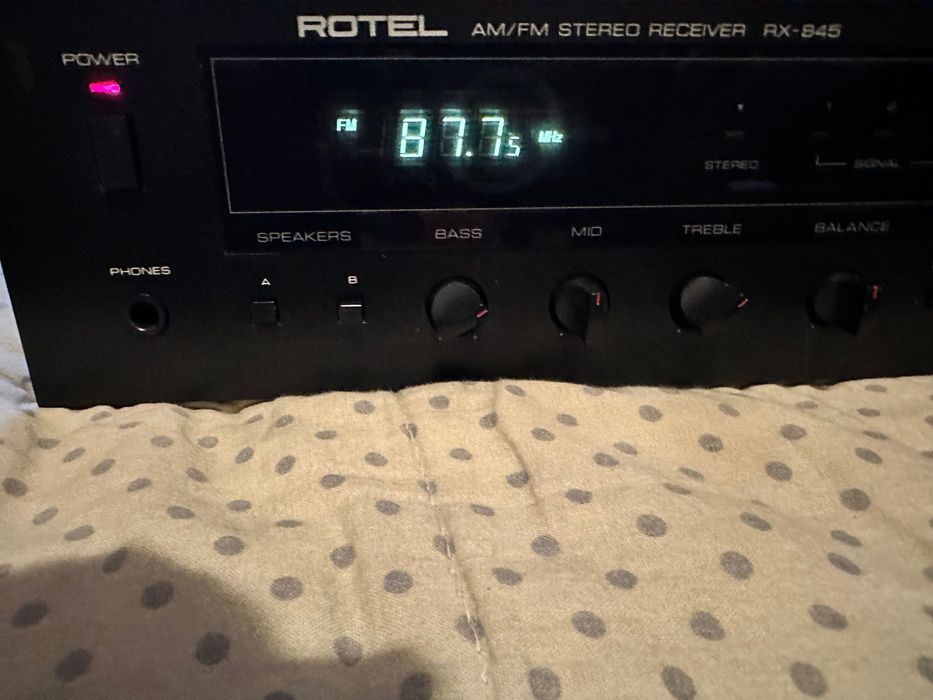 Rotel RX-845 amplificator statie receiver stereo Arad • OLX.ro