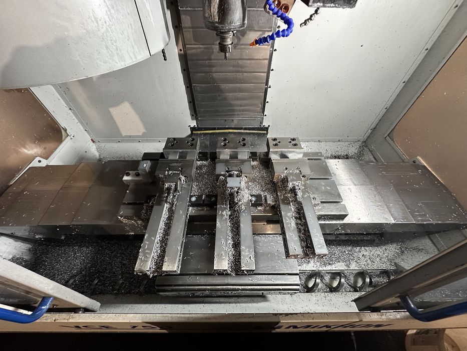 Freza CNC Haas Mikron 750 Sansimion • OLX.ro