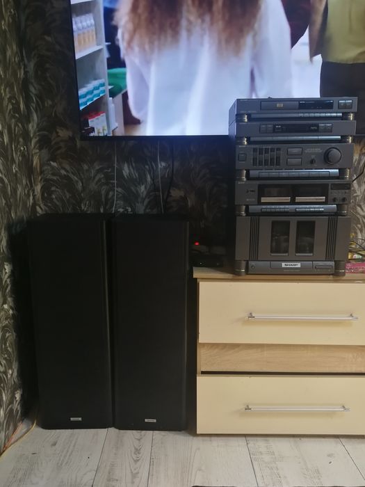 Мощна система sharp 8000 гр. София Зона Б-5 • OLX.bg