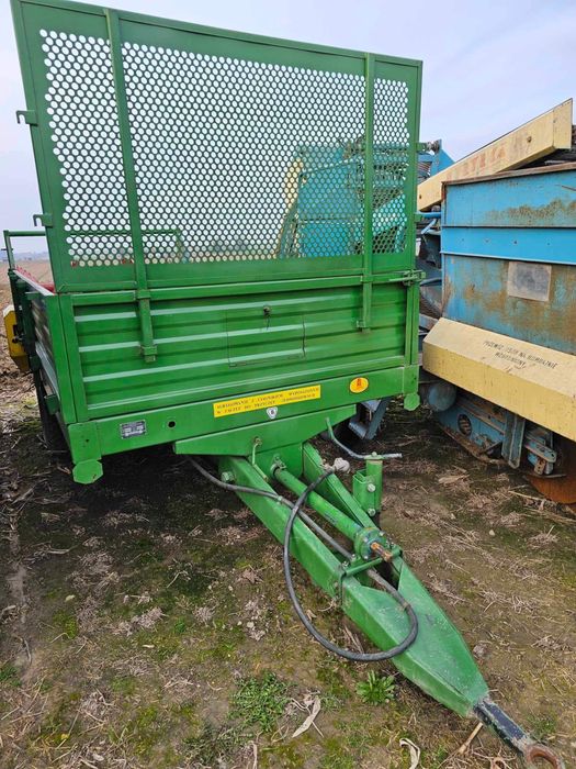 Remorca imprastiat balegar,mig imprastiat balegar,4500 kg Titu • OLX.ro