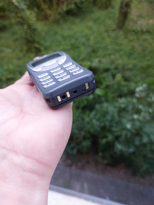 Nokia 3210 orig Germany liber de retea cu 67 ore lifetimer Raritate ...