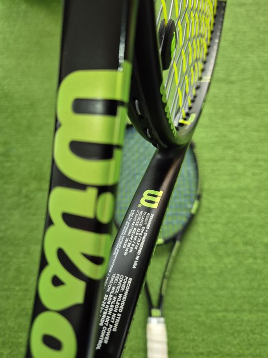 Racheta Wilson Blade 98 v5 Bucuresti Sectorul 3 • OLX.ro
