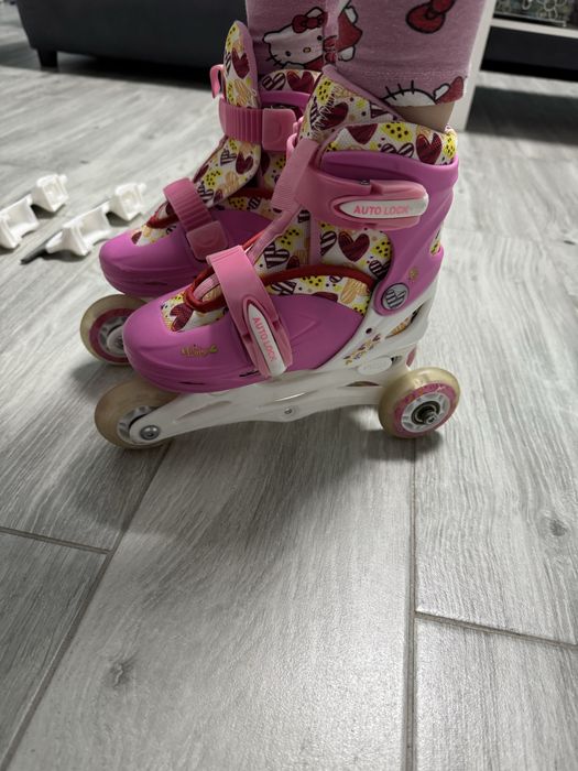 Role / Patine reglabile 26-29 Selimbar • OLX.ro