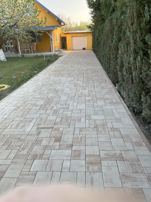 Montaj pavele pavaj bordurile rigole dale montare Botosani • OLX.ro