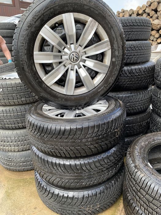 Roti VW Tiguan 17’ Ucea de Sus • OLX.ro
