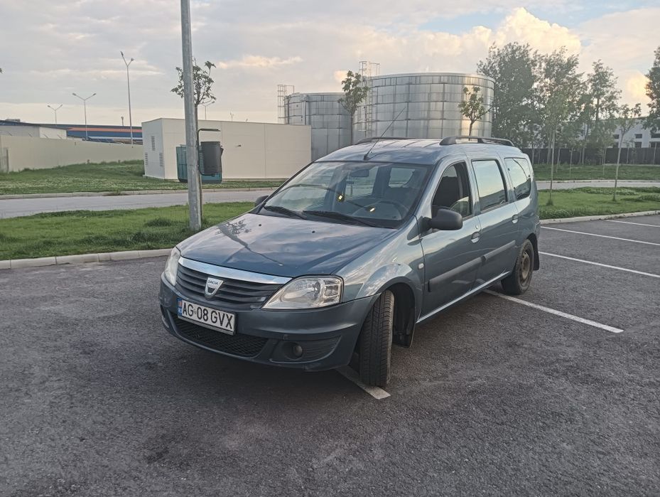 Vând Dacia Logan Mcv 1.5 diesel / 7 locuri / UNIC PROPRIETAR / 2007 ...