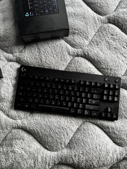 Logitech G PRO romerg switch гр. Нова Загора • OLX.bg