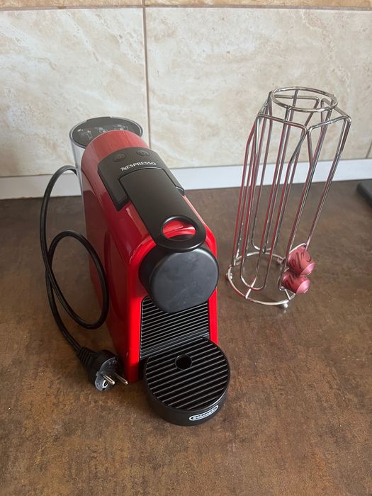 Espressor Nespresso by De'Longhi Essenza Mini Ruby Red, 1260 W Ilfov ...