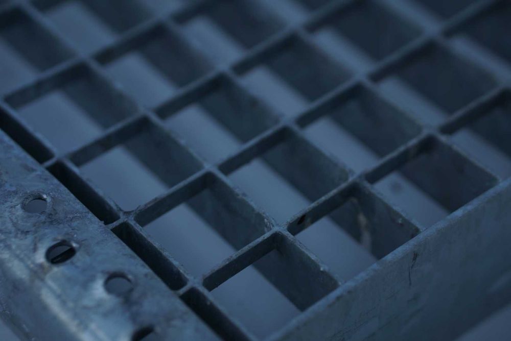 Treapta metalica din otel galvanizate zincate 1000 x 270 mm Iclod • OLX.ro